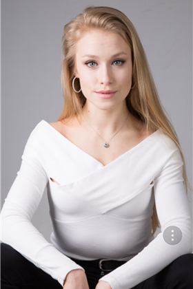 Musikalartist Emma Pucek på StagePool